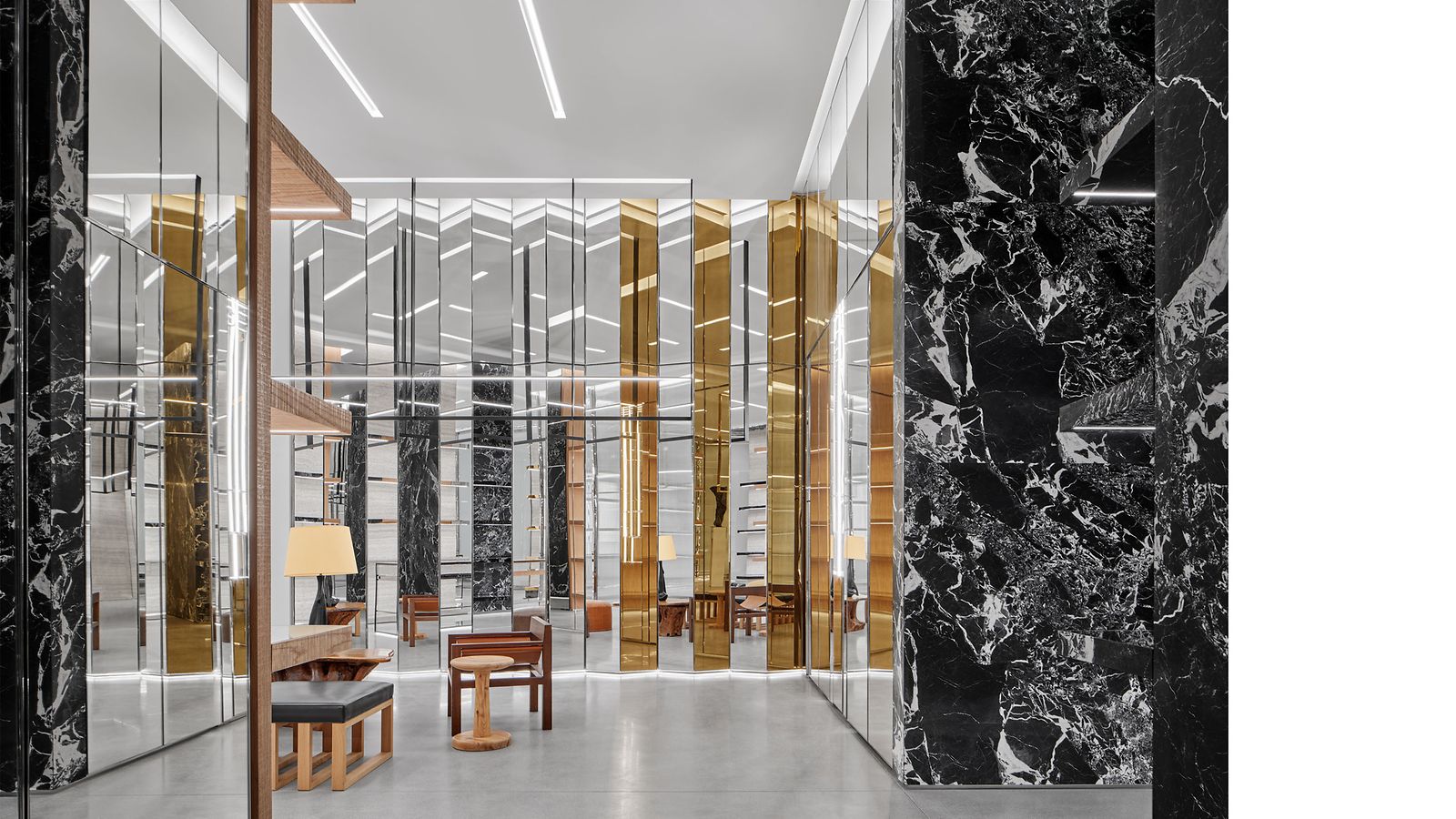 SEOUL LOTTE MAIN MEN